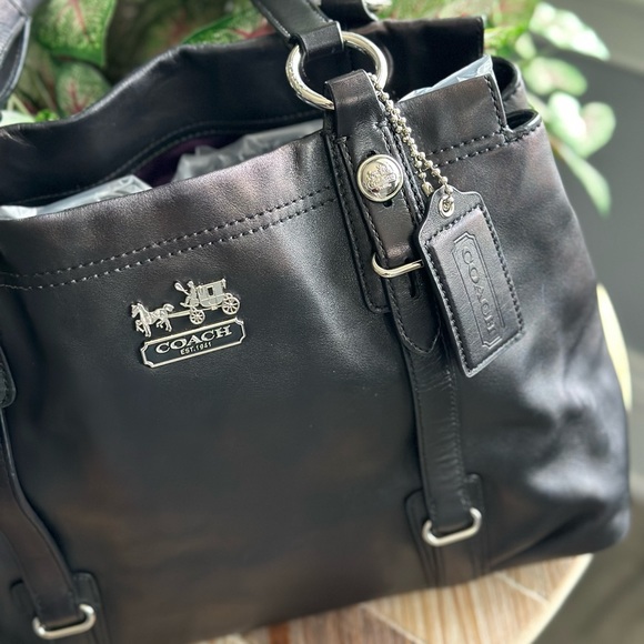 Coach | Bags | Authentic Coach Madison Carryall Tote 549 | Poshmark